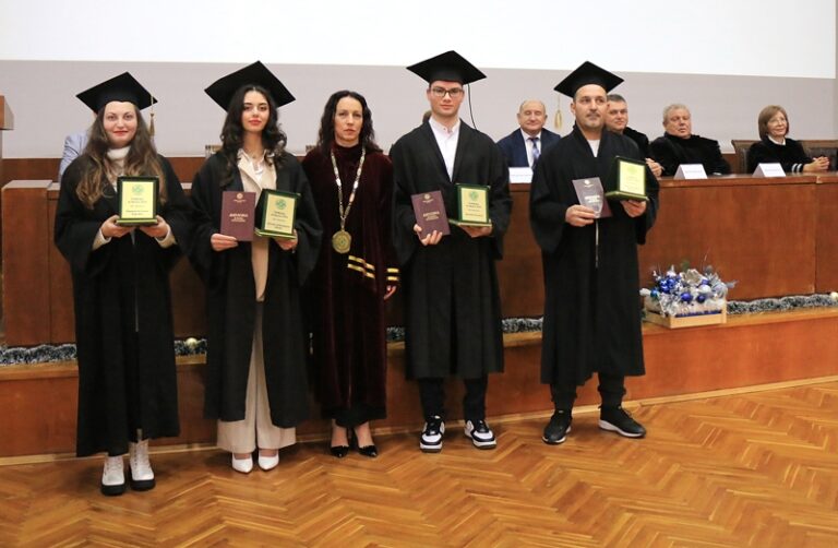 Class of 2024 Graduation Ceremony at AUP – UNIgreen